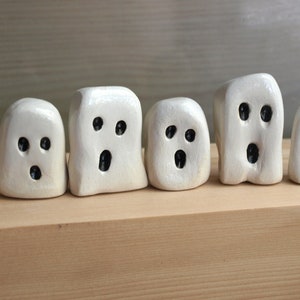 Handmade Mini Ceramic Ghost Figurine: Halloween Decor - Etsy