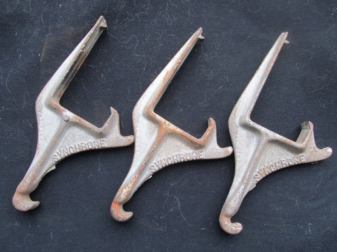 Antique Clothesline Cleat , Rare Hooks: Clothes Drying Tool, Dayton ...