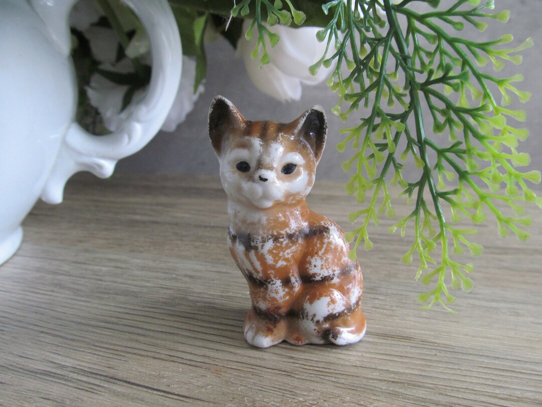 Vintage Cat Figurine Japan Ceramic Tabby, Kitten Figurine Sitting Cat ...