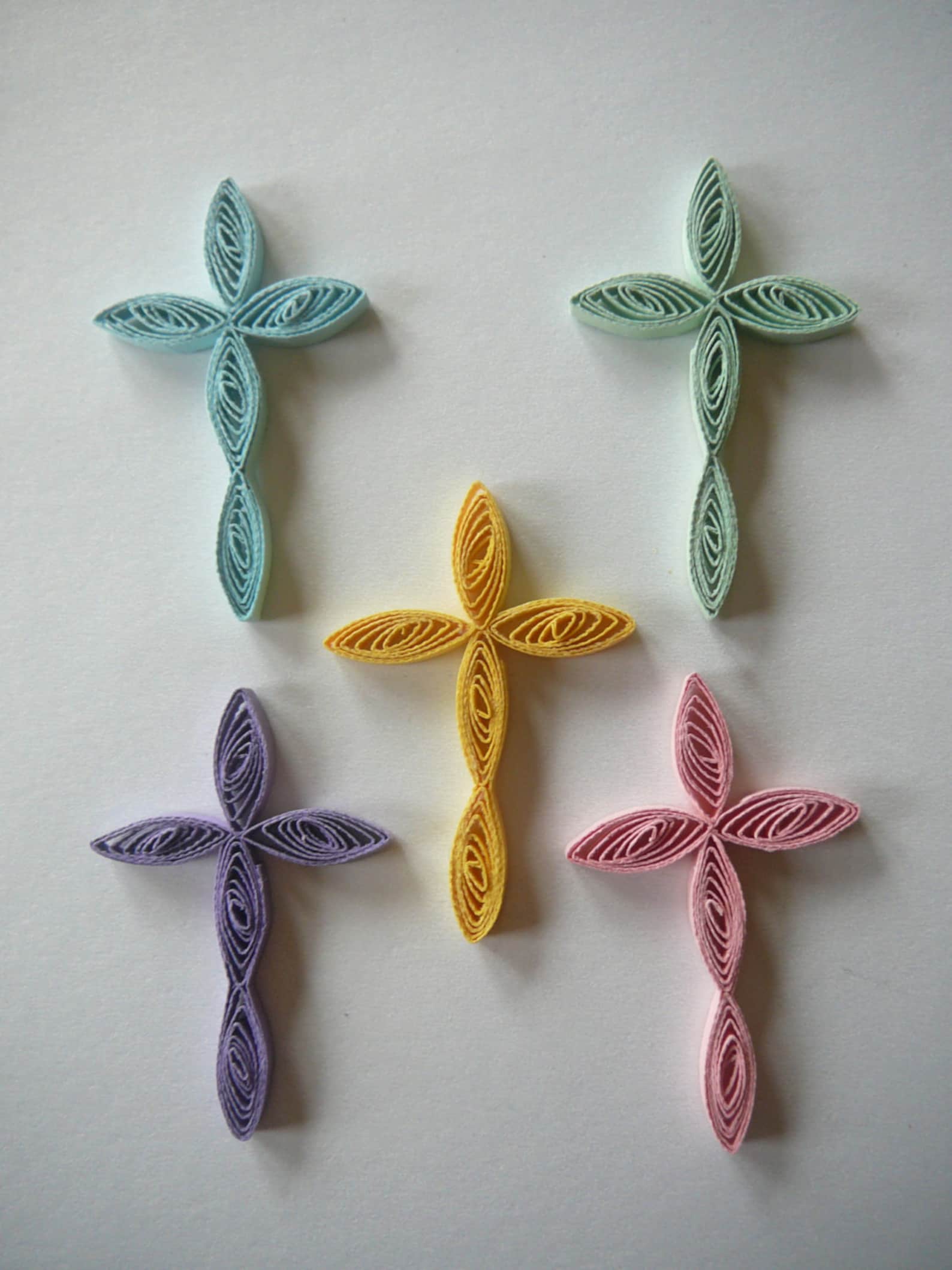 Paper Quilled Easter Cross Ornament or Cupcake Topper Table - Etsy