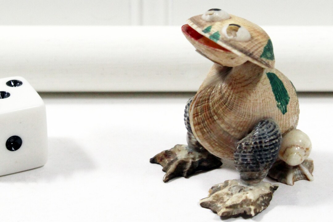 Vintage Seashell Frog Figurine, Made in Japan - Etsy