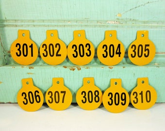 Round Silver Aluminum Numbered Tag Industrial Silver Key Tag - Etsy