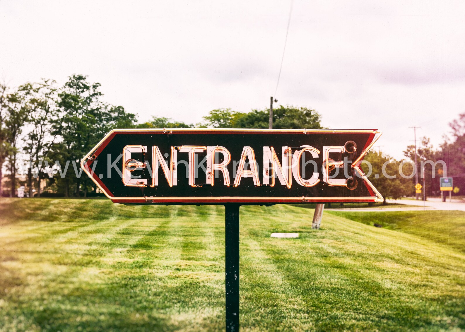 Entrance Arrow Sign Photography Original Wall Art Photo - Etsy