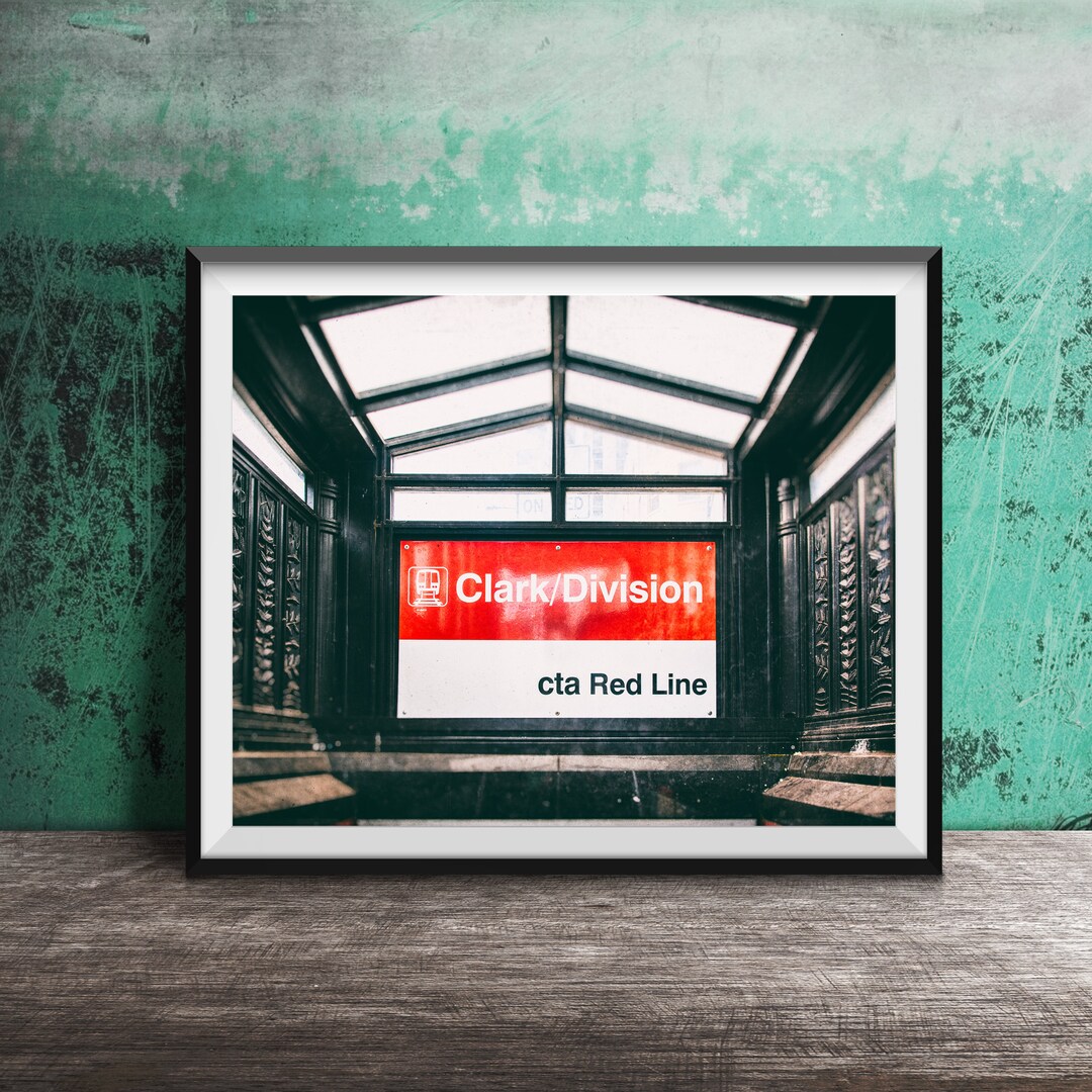 Clark / Division CTA Red Line - CTA El Sign - Gold Coast, Old Town ...