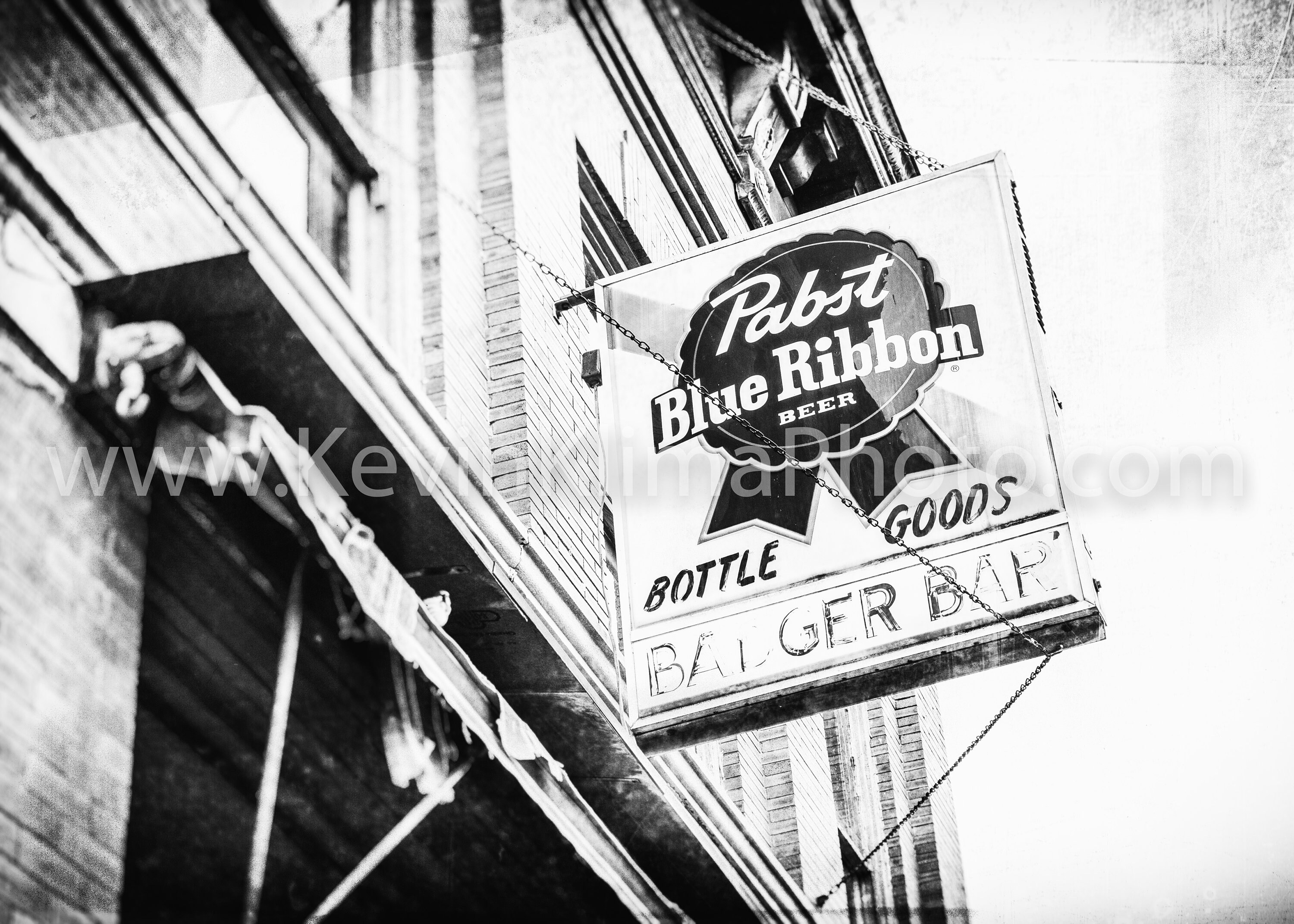 PBR Badger Bar Unframed Photography Print University of | Etsy