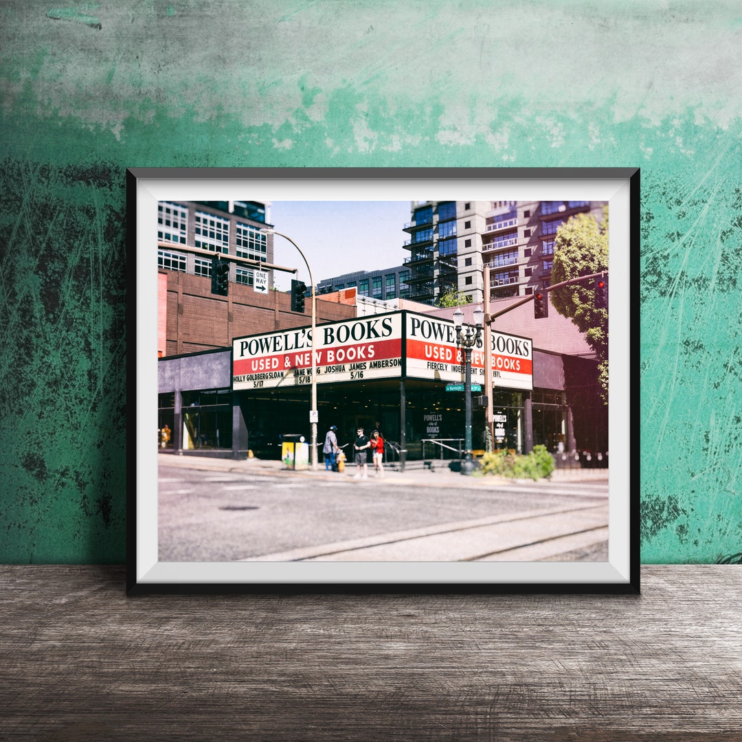POWELL'S BOOKS, PORTLAND, Oregon Wall Art - Unframed Photography Print ...