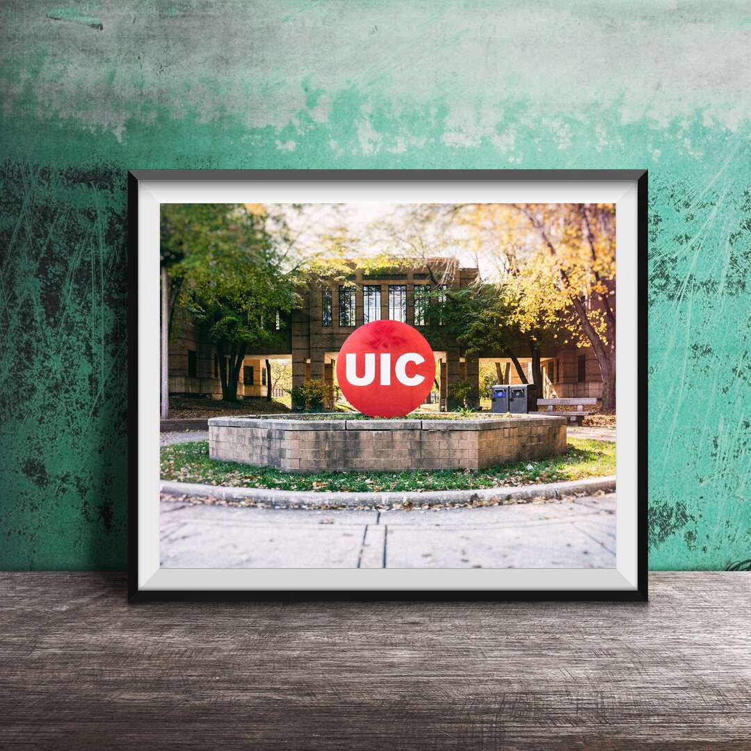 UIC, Chicago Photography Print Unframed Wall Art Print UNIVERSITY of ...