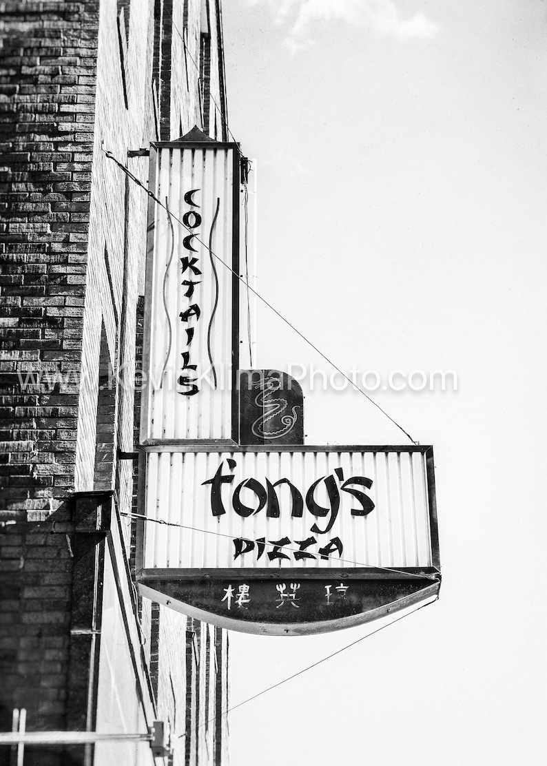 FONG'S PIZZA, Des Moines - Unframed Photography Print - Iowa Restaurant ...