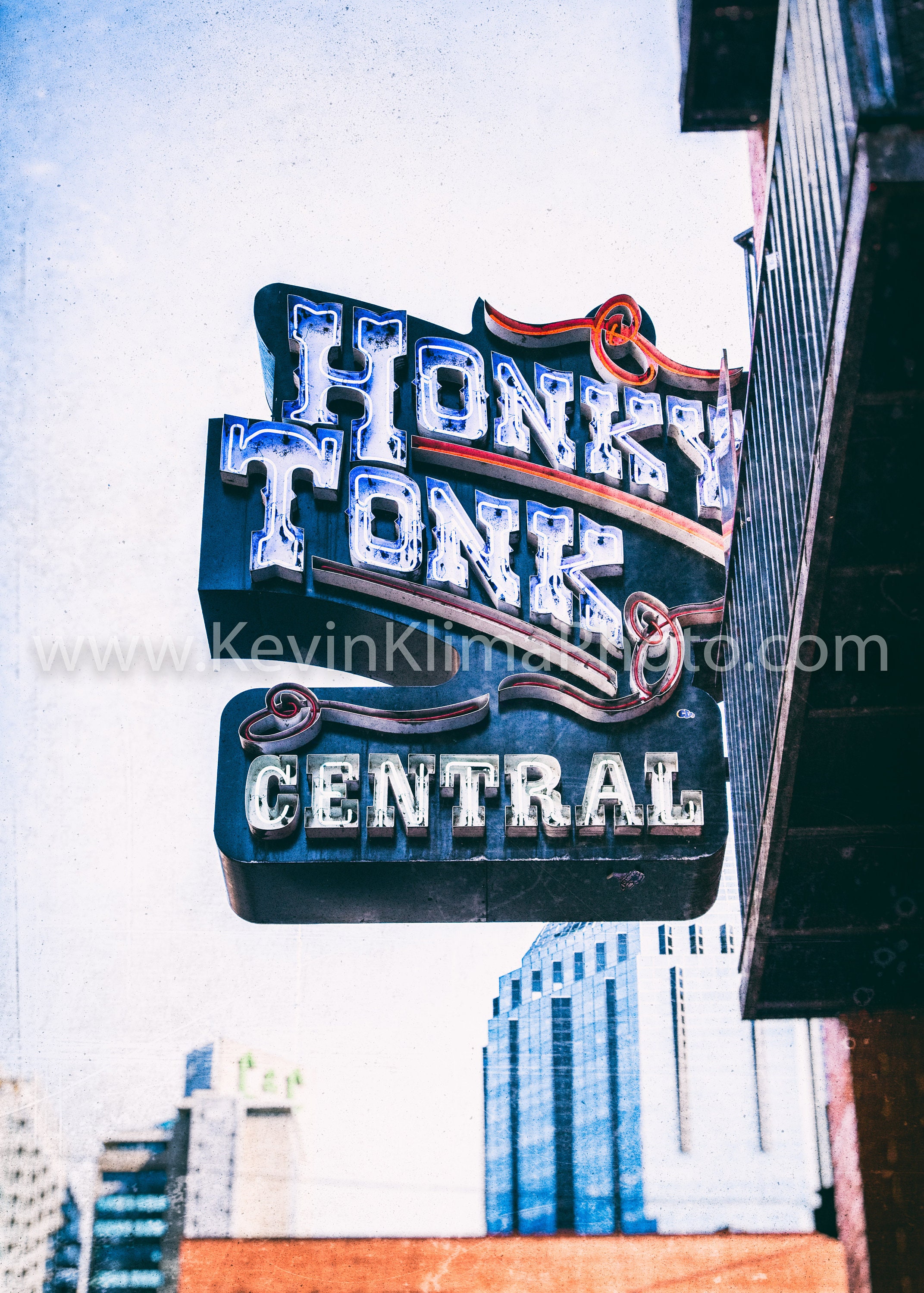 HONKY TONK Central - Nashville Bar Sign Photography - Street Art - Wall ...