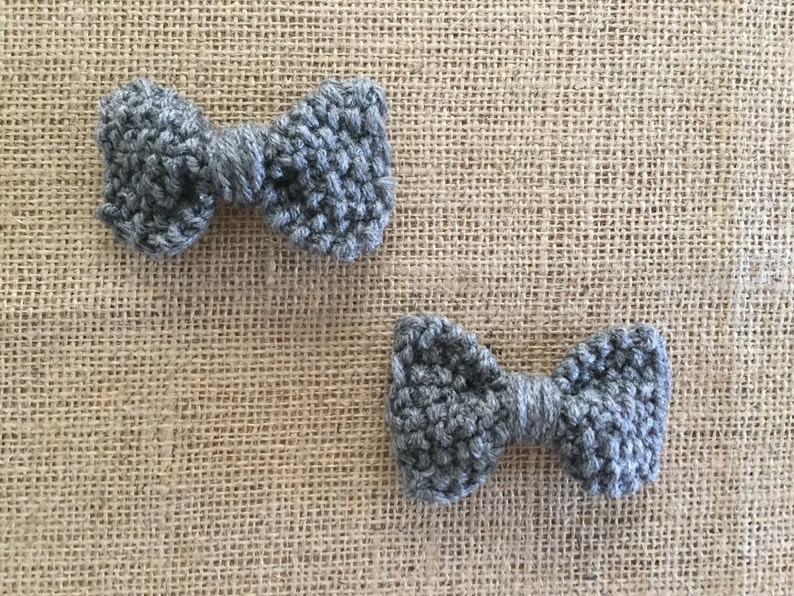 GREY KNIT BOWS Hand Knit Charcoal Grey Bows Matching Bow | Etsy