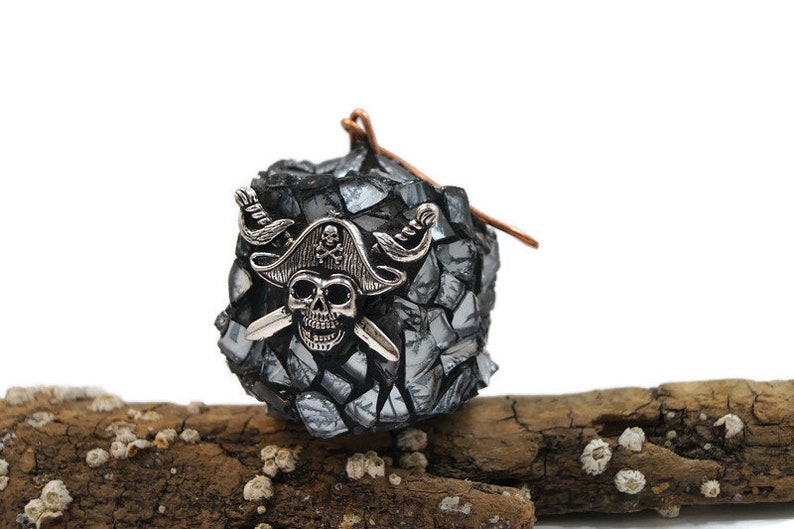 Pirates of the Caribbean Christmas Tree Ornament Pirate - Etsy