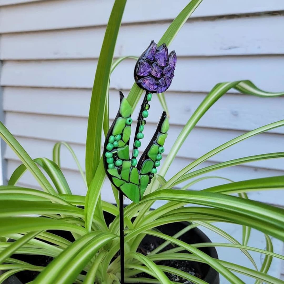 Mosaic Tulip Plant Stake: Stained Glass & Seed Bead Garden Decor - Etsy