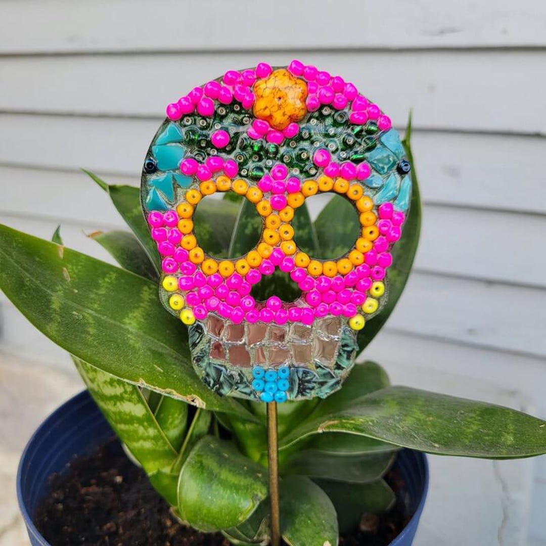 Handmade Mosaic Sugar Skull Plant Marker Day of the Dead Garden Decor ...