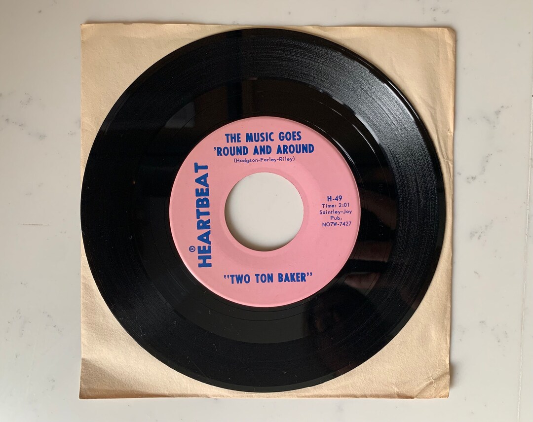 Two Ton Baker Barking Dog / the Music Goes 'round and Around, Vinyl ...