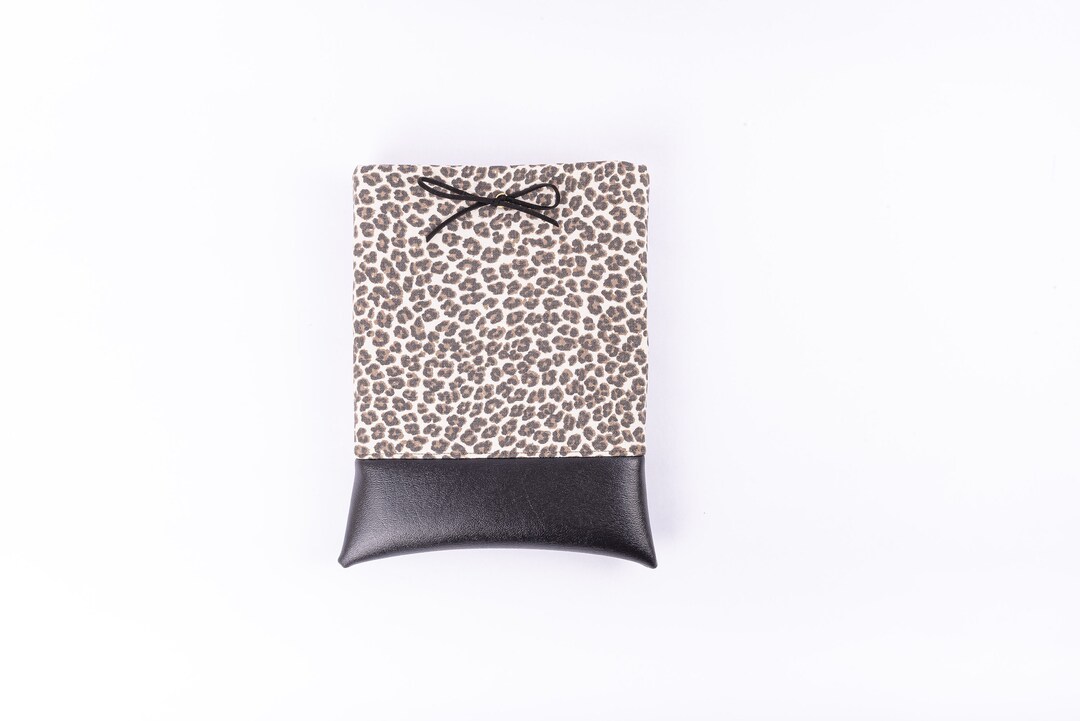 Leopard Print Book Sleeve or Kindle Sleeve Lightly Padded With Closure ...