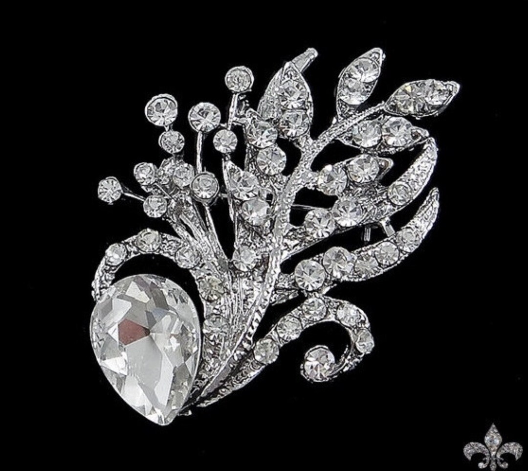SALE Rhinestone Brooch Pin - Rhinestone Crystal Brooch - Rhinestone ...