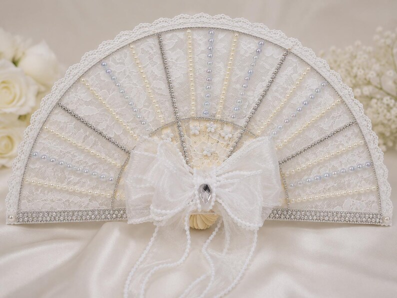 Bridal Lace Fan | Pearl Wedding Hand Fan | Elegant Bride Accessory ...