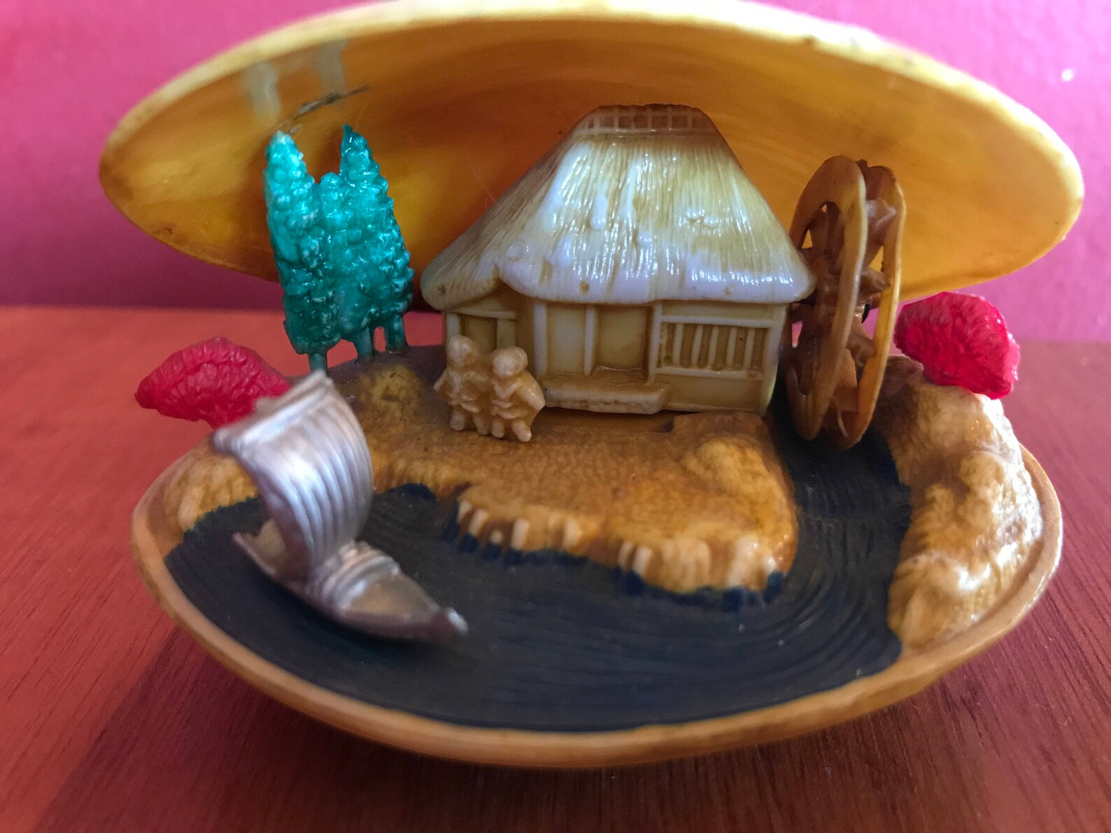 Intriguing Japanese Clam Shell Dioramas. Souvenirs From the - Etsy