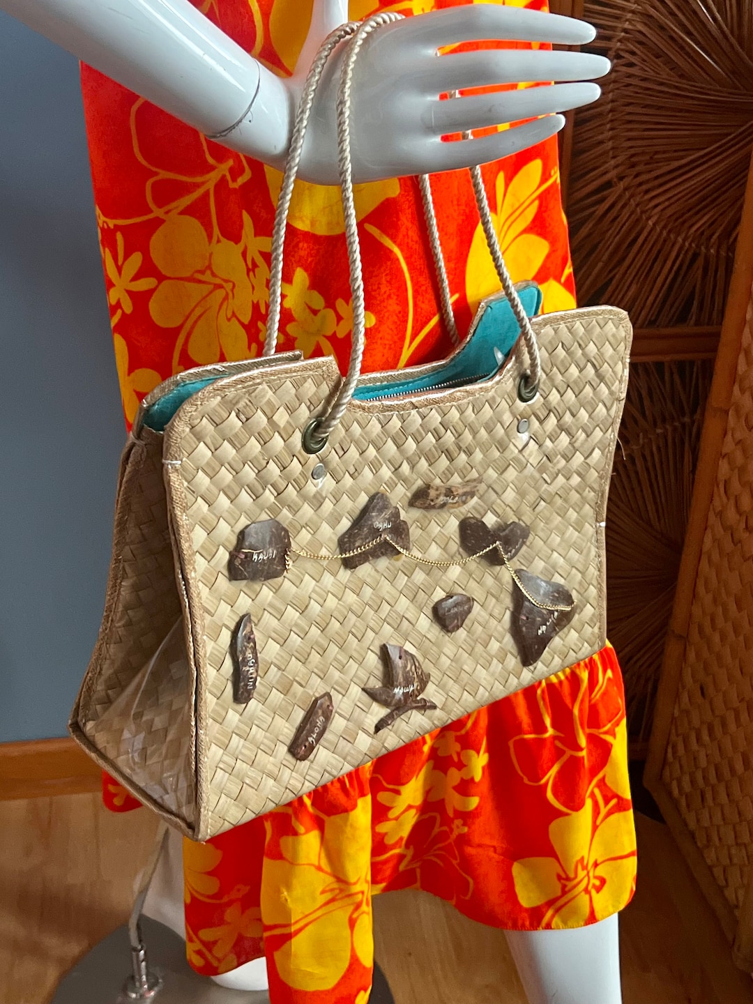 Too Cute. Vintage Woven Tiki Time Purse With Coconut Hawaiian Island ...