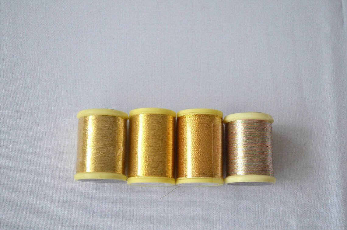 Anchor Coats Gold Metallic Machine Embroidery Sewing Thread Fiber Rayon ...