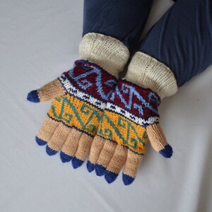 Knit Beige Maroon Mustard Geometric Women Winter Gloves, Knit Winter ...