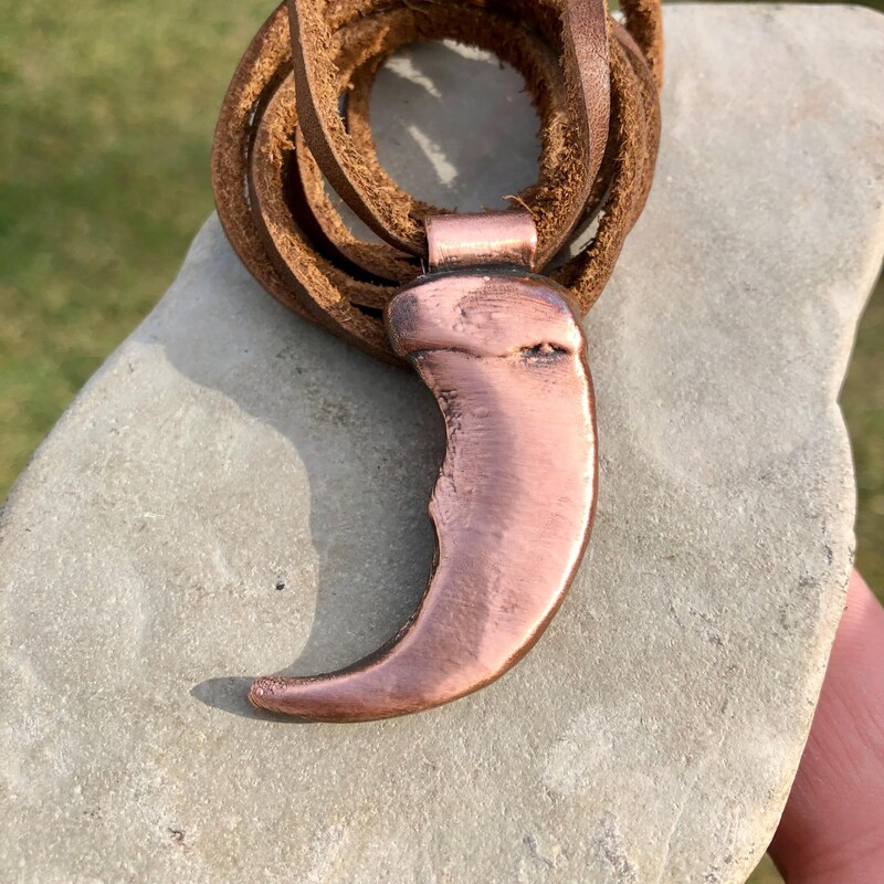 Bear Claw Necklace - Etsy