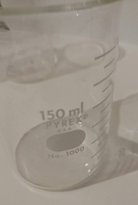 Pyrex Glass Beaker no. 1000 Chemistry Lab Scientist Geekery | Etsy
