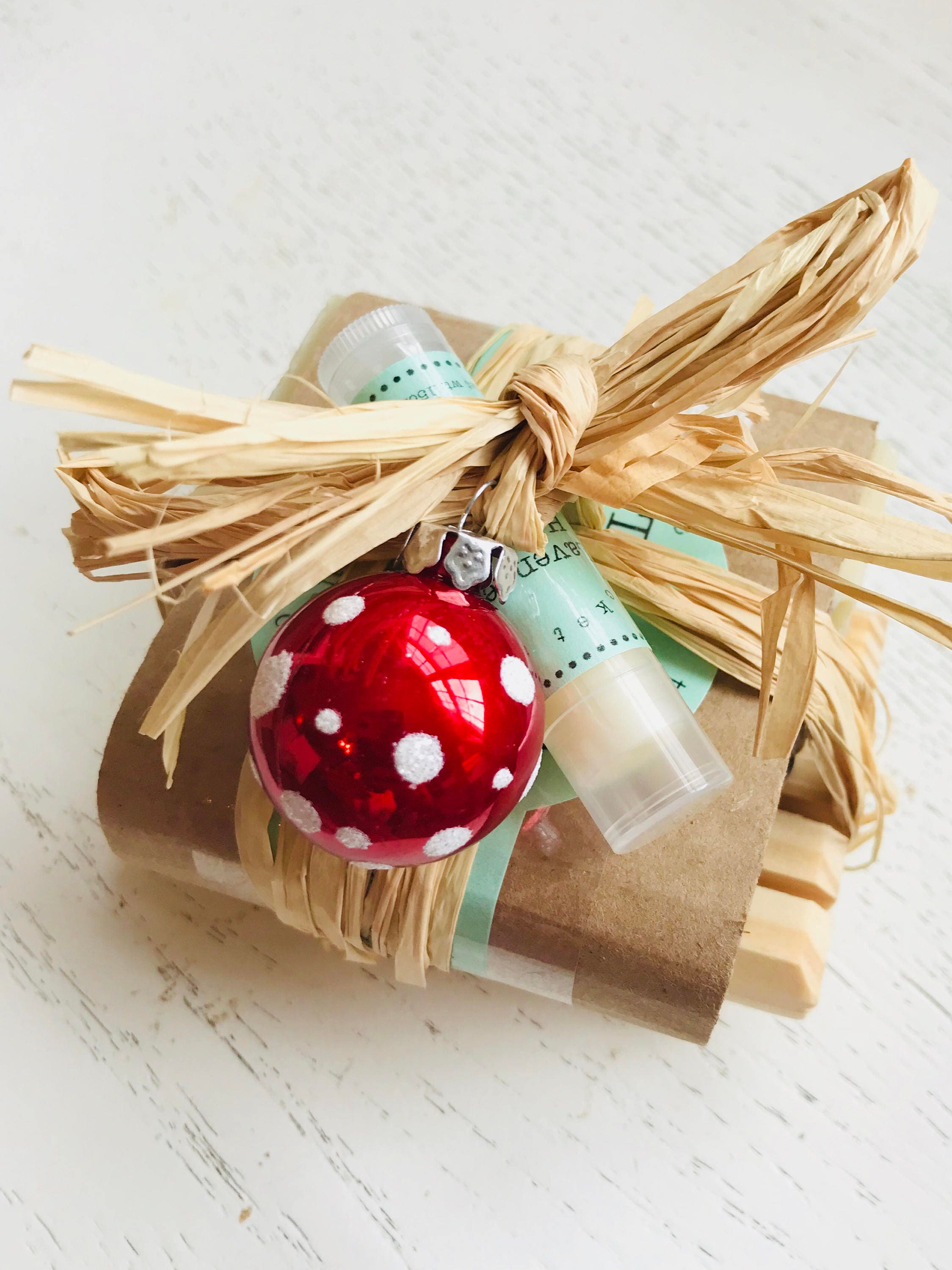 HOLIDAY SOAP SET Christmas Soap Set Soap Set Handmade Etsy holiday-soap-set-christmas-soap-set-soap-set-handmade-etsy