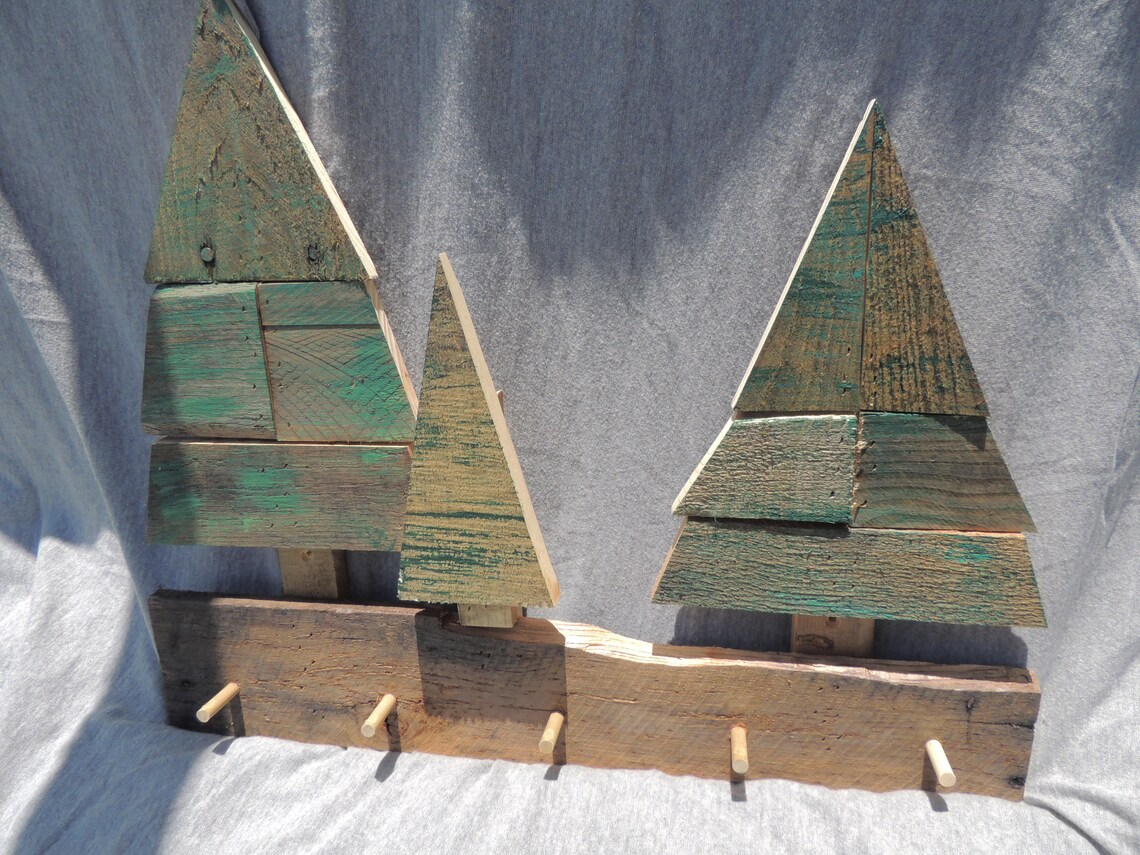 Pine Tree Key Rack, Forest Entryway Hooks, Rustic Home Decor, Reclaimed ...