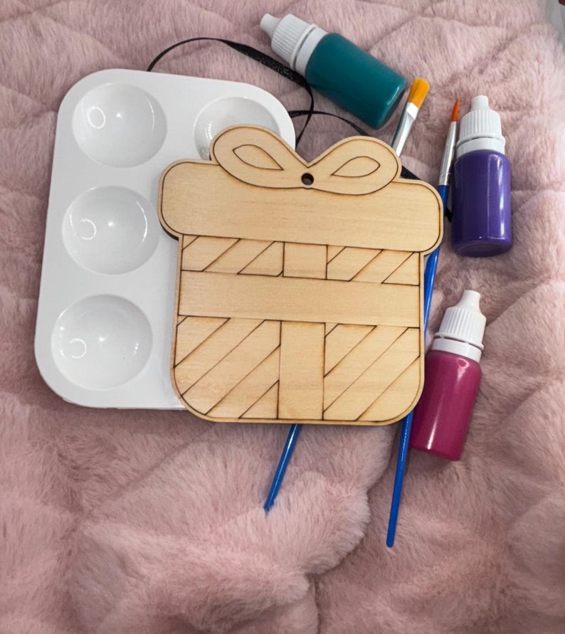 Christmas DIY Paint Kit | Includes All Supplies | Laser Cut Ornament ...