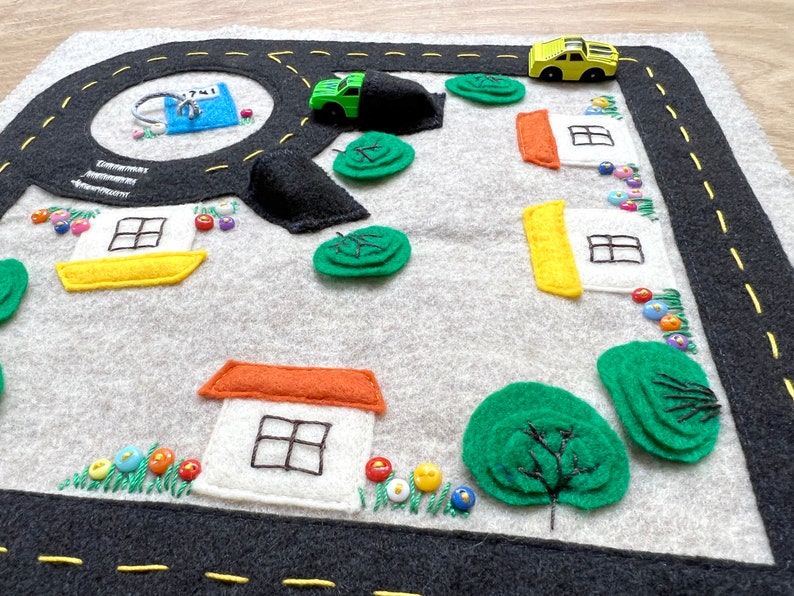Mini Felt Car Track Playmat: Handmade Foldable Sensory Toy - Etsy