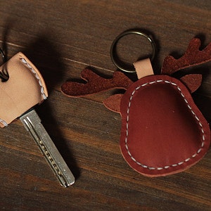 Handmade Leather Reindeer Keychain – Good Luck Charm, Christmas Gift - Etsy