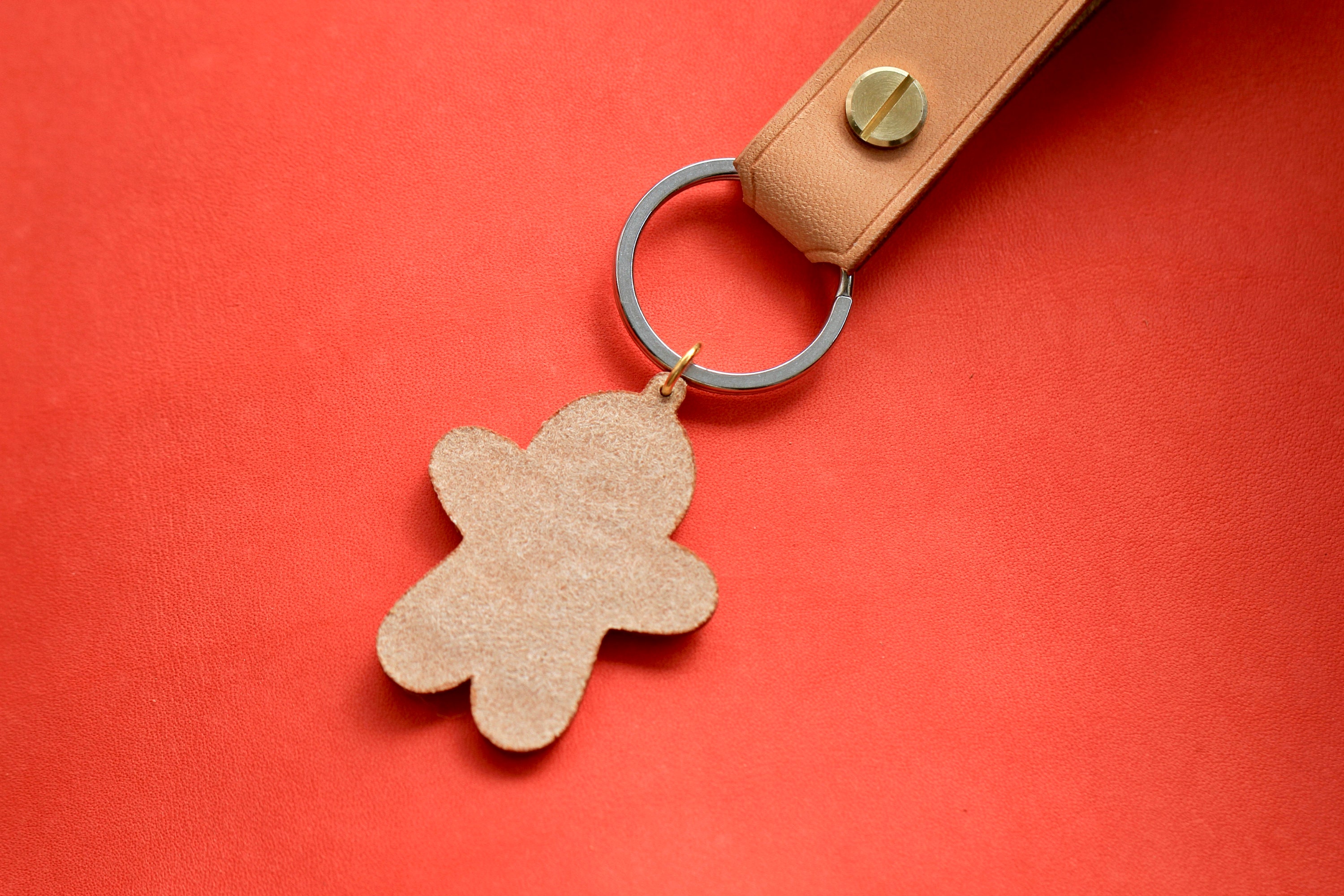 Handmade Leather Gingerbread Man Key Chains Gingerbread Man Keyring ...
