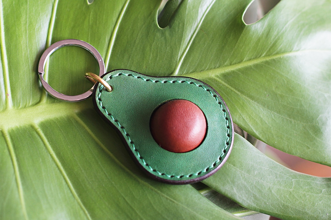 100% Handmade Cute Keychain Leather Avocado Keychain Bag Charms ...