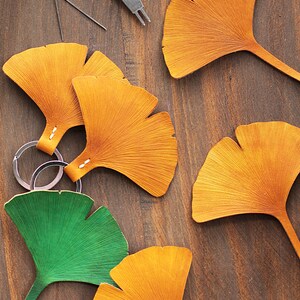 100% Handmade (buy One Get One Free) Ginkgo Leaf Key Chains Ginkgo Leaf ...