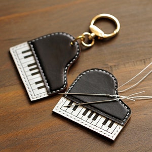 100% Handmade Key Chains -piano Key Ring - Piano Key Chains Bag Charm ...