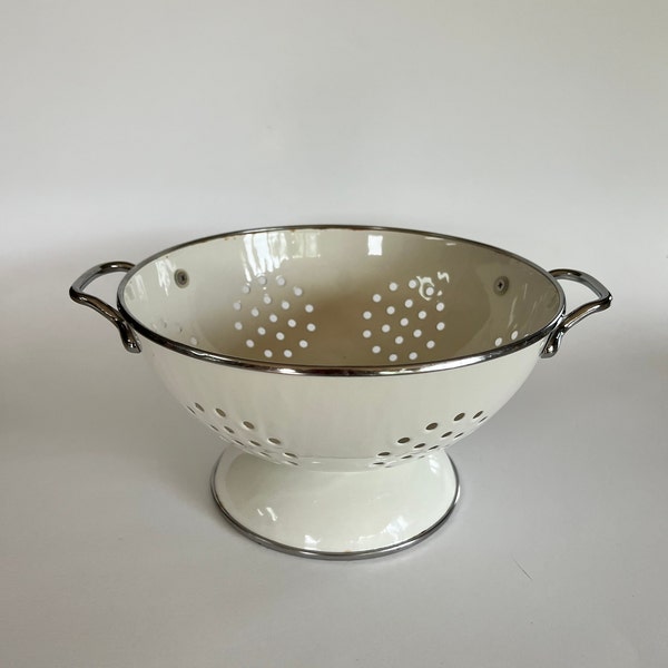 Vintage Colander - Etsy