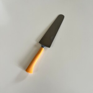 Vintage 40s Bakelite Cake Server - Etsy