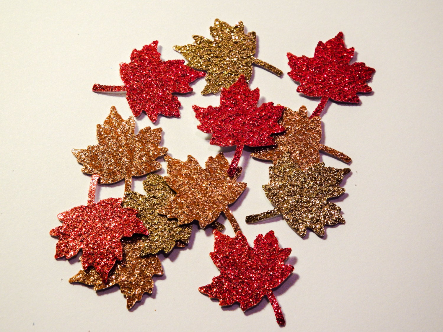 50 Glitter Maple Leaves,confetti,invitations, Wedding,woodland Theme ...