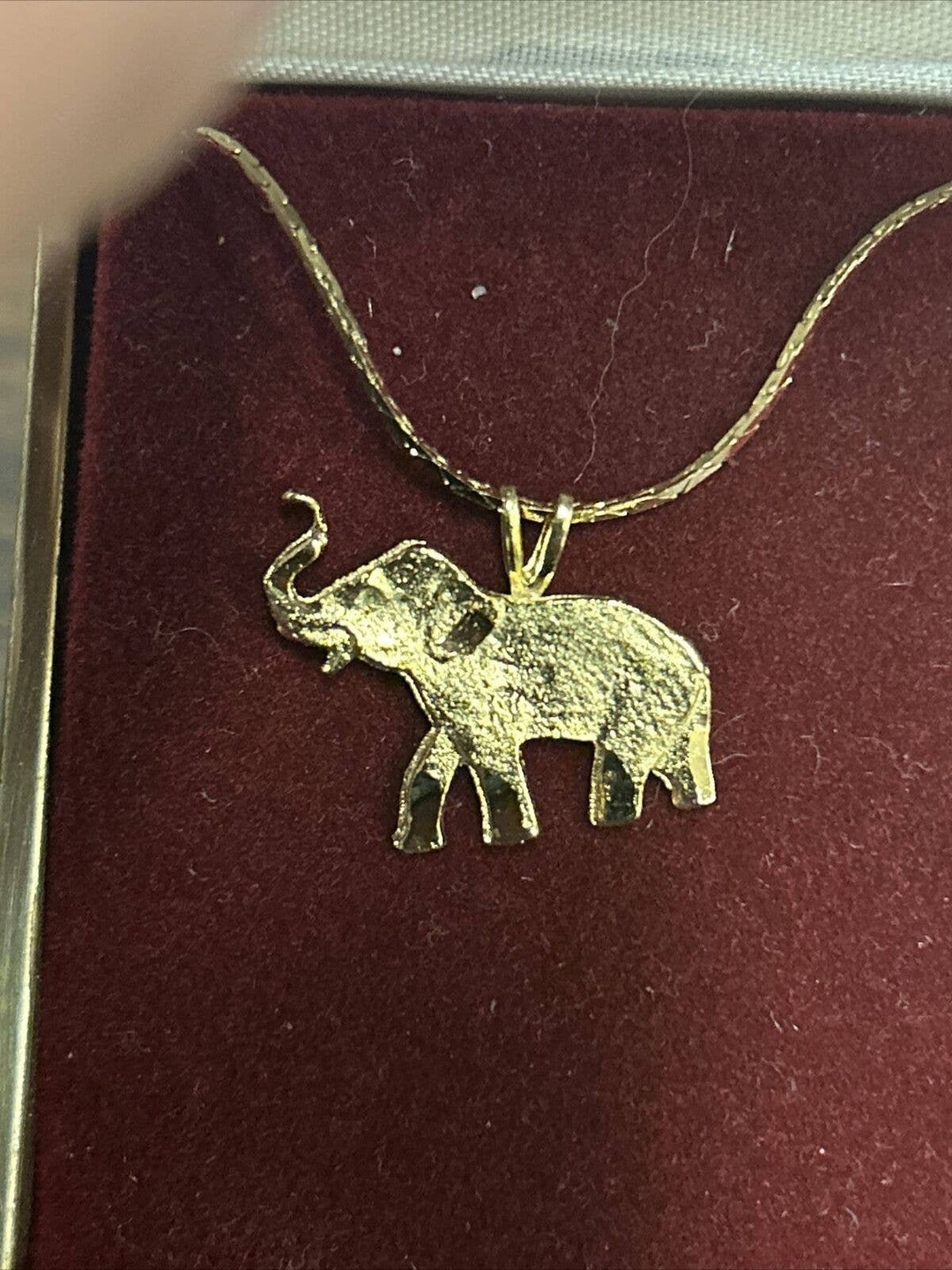Vintage Gold Tone Elephant Trunk up on 17 Inch Chain Republican GOP ...