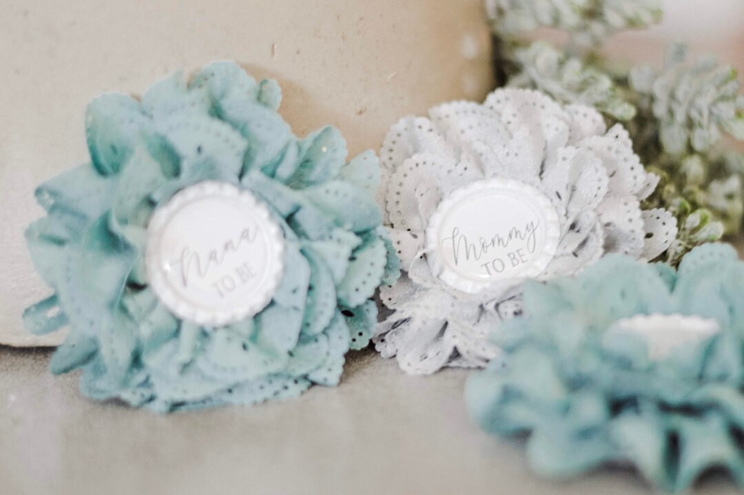 Baby Shower Pins Mommy to Be Pin Flower - Etsy