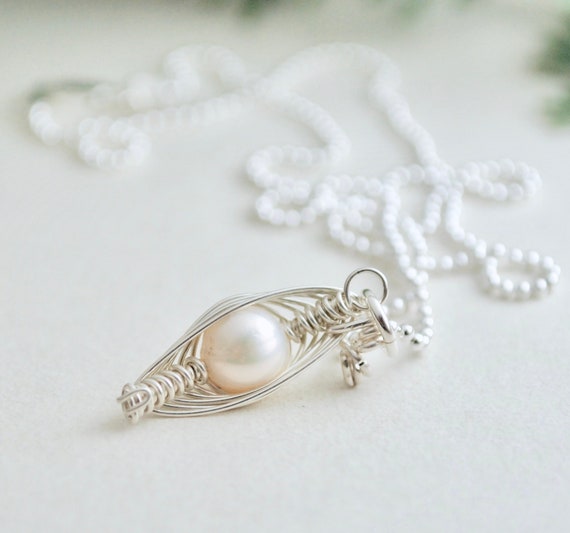 Pea Pod Sterling Wire Wrapped Mom Pregnancy Necklace Expectant Mother Necklace Mom to Be Jewelry Sterling Silver Jewelry Etsy