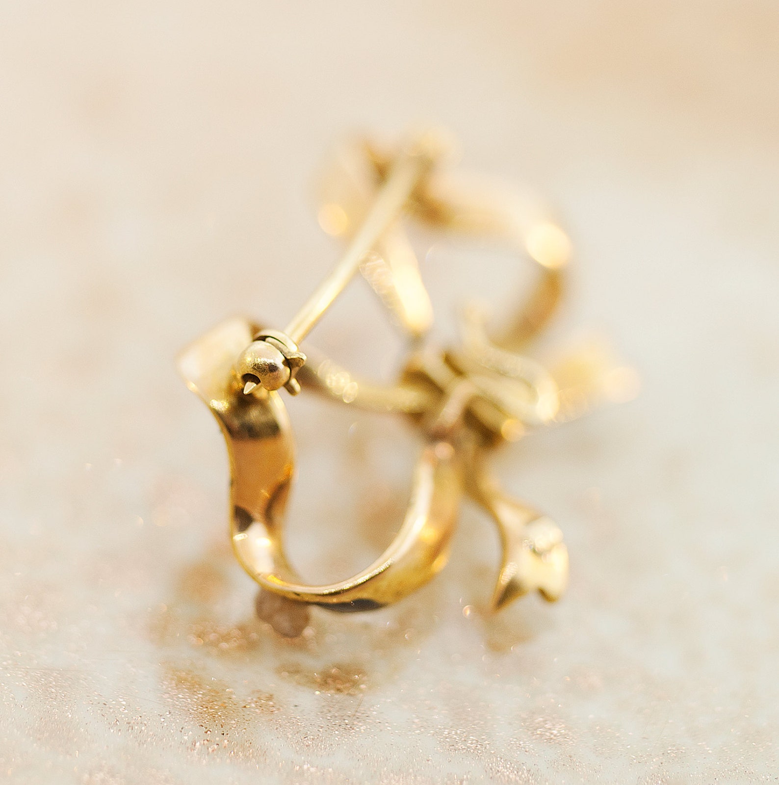 Antique 18K Yellow Gold and Blue Enamel Bow Pin - Etsy