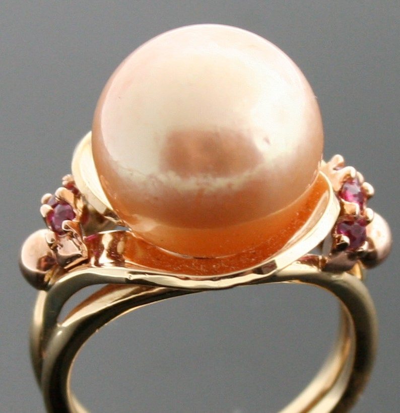 Vintage 14k Rose Gold Apricot South Sea Pearl and Ruby Ring | Etsy