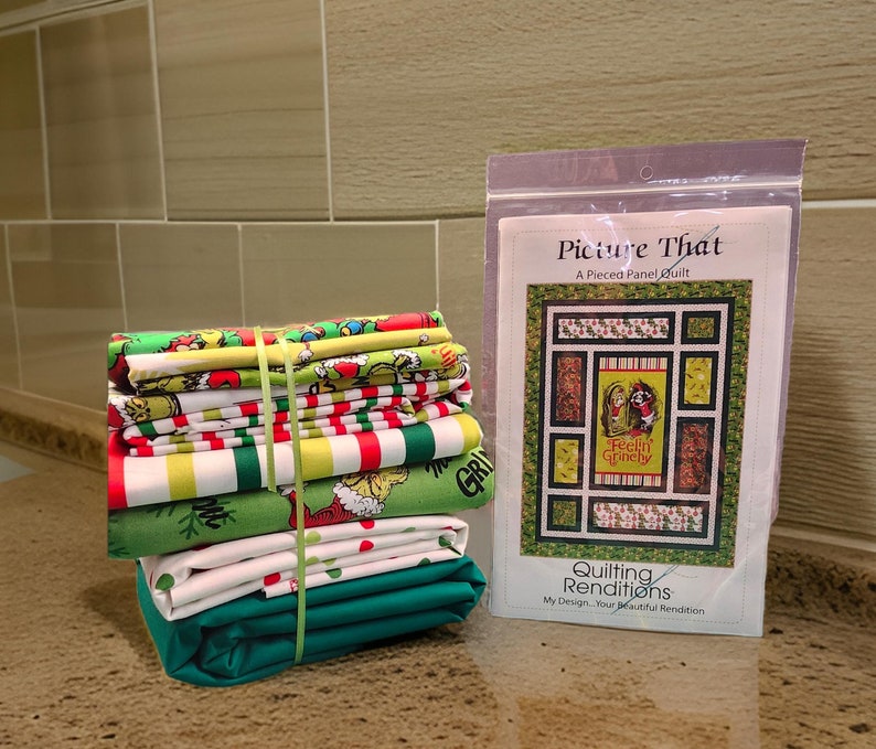 Grinch Fabric Quilt Kit | FREE PATTERN | Holiday Quilt Kit for ...