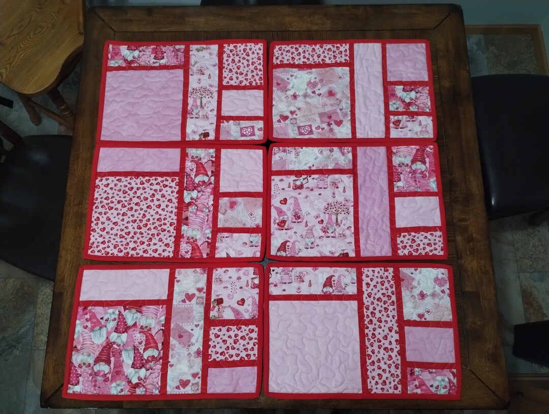 FREE PATTERN Pick 6 Placemats Valentine Gnome Fabric KIT by Timeless ...