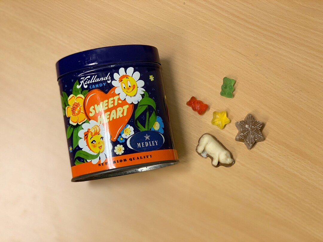 Norwegian Candy Tin Box From 60s Sweet Heart Kiellands Etsy