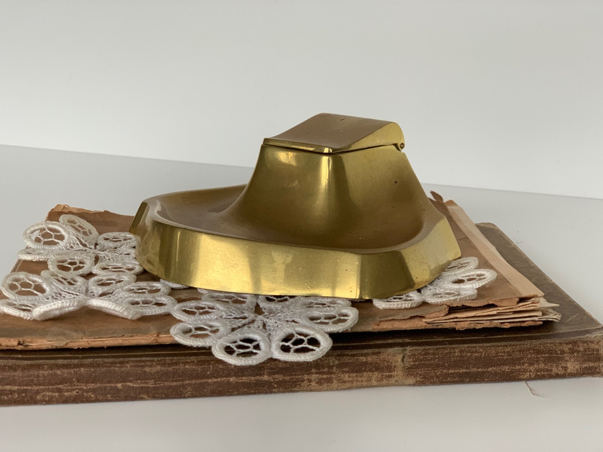 Bronze Inkwell Calligraphy Inkwell Dark Academia Room | Etsy