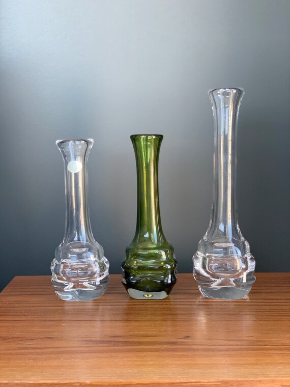 Magnor Norway Norwegian Art Glass Green Clear Glass Vase - Etsy