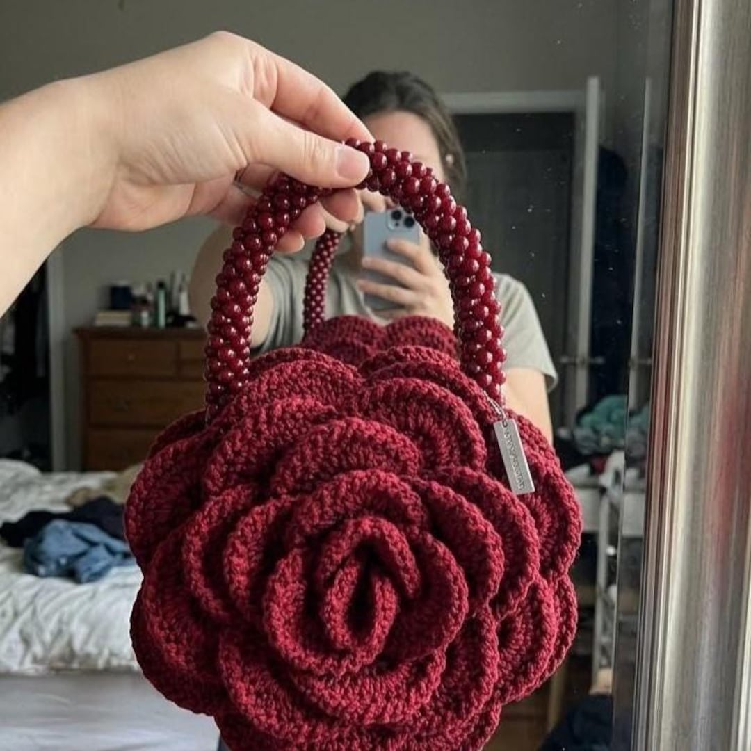 Crochet Rose Handbag Pattern – Beginner Floral Bag Tutorial (PDF ...